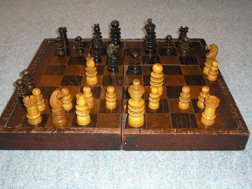 Chess player grasshopper11 (Neville from United Kingdom) - GameKnot